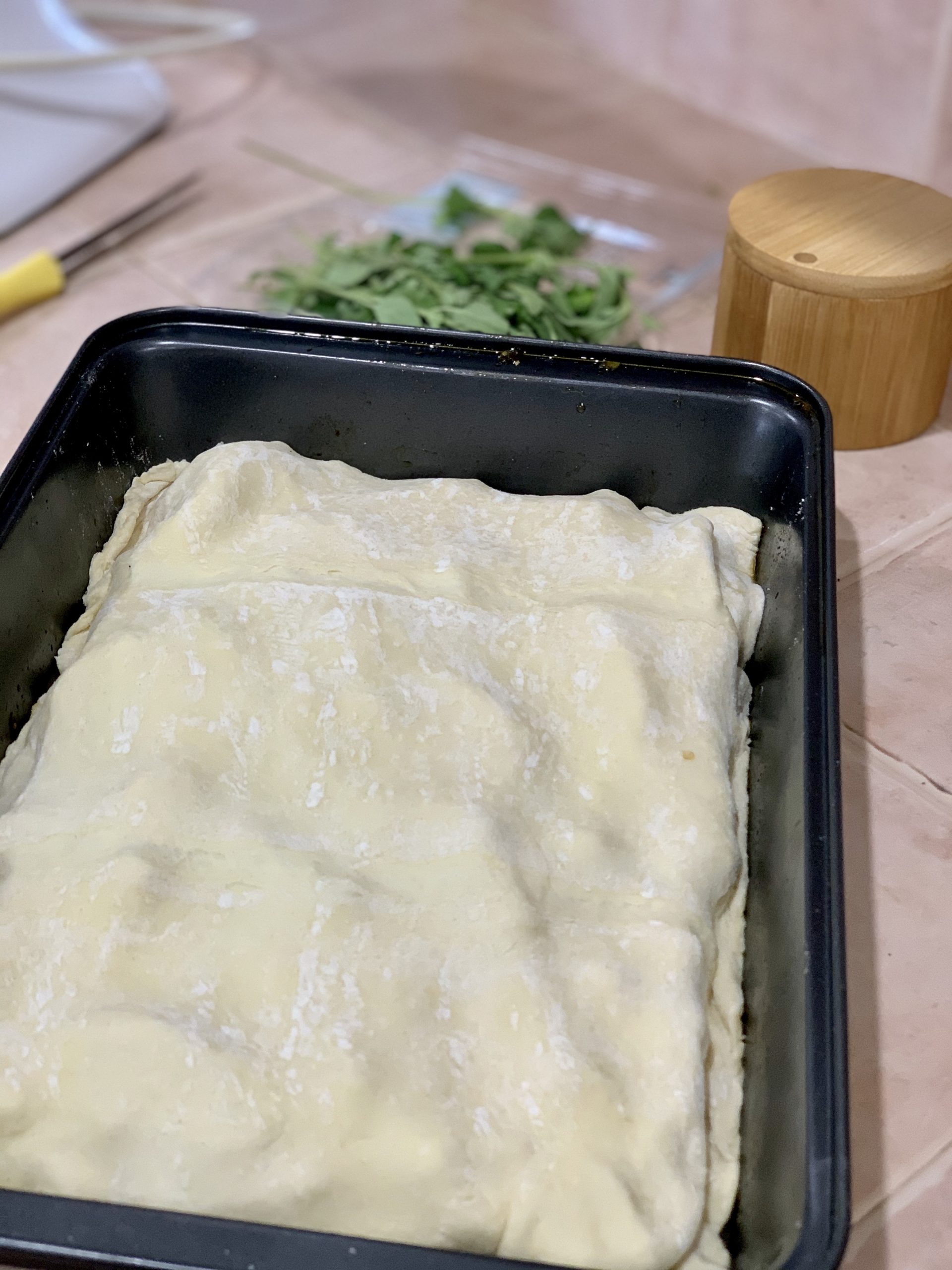 Reverse Puff Pastry Pizza – The Tiny Fairy