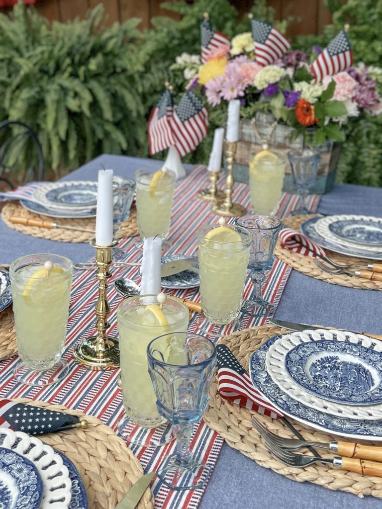 Vintage Liberty Blue Patriotic Tablescape – The Tiny Fairy